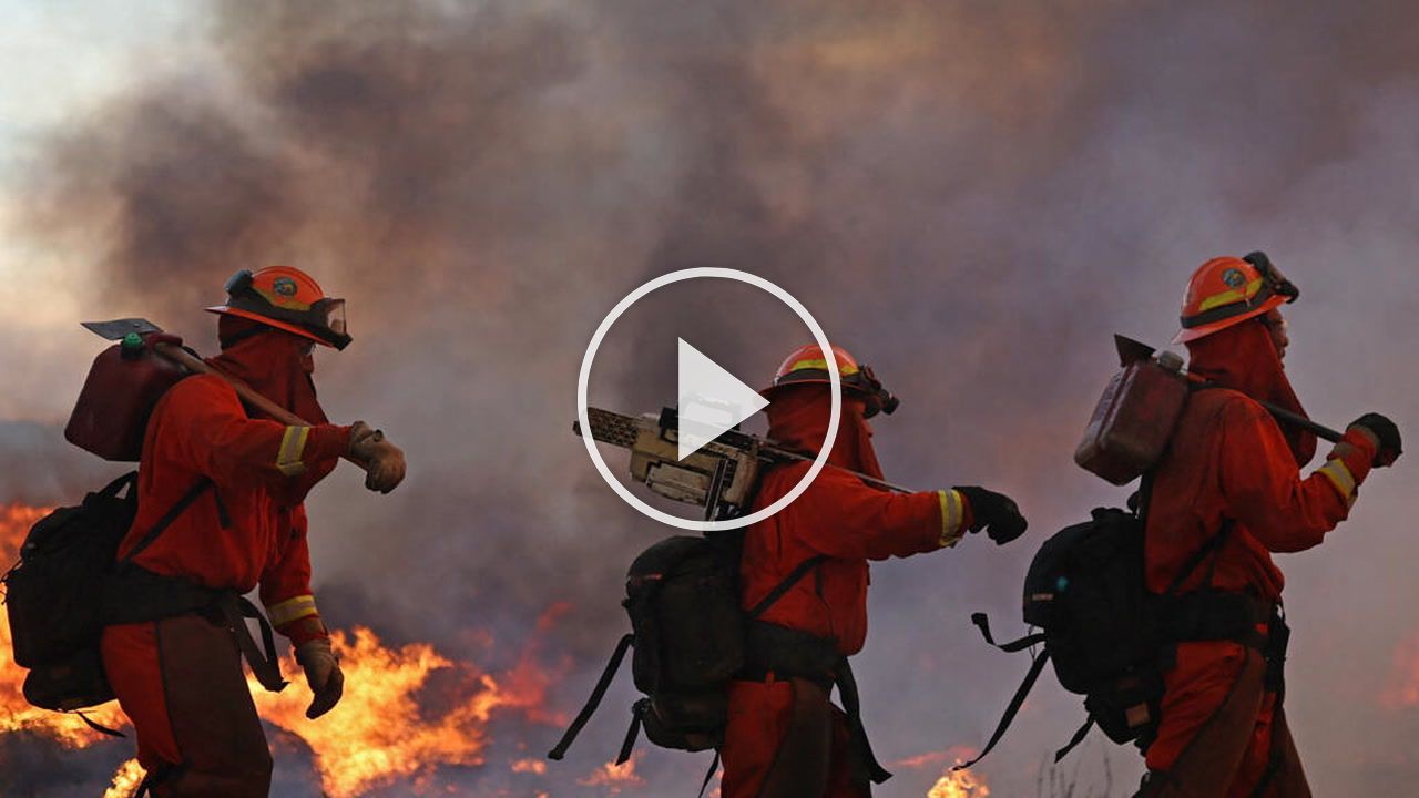 Firefighters slow spread of fire north of Los Angeles