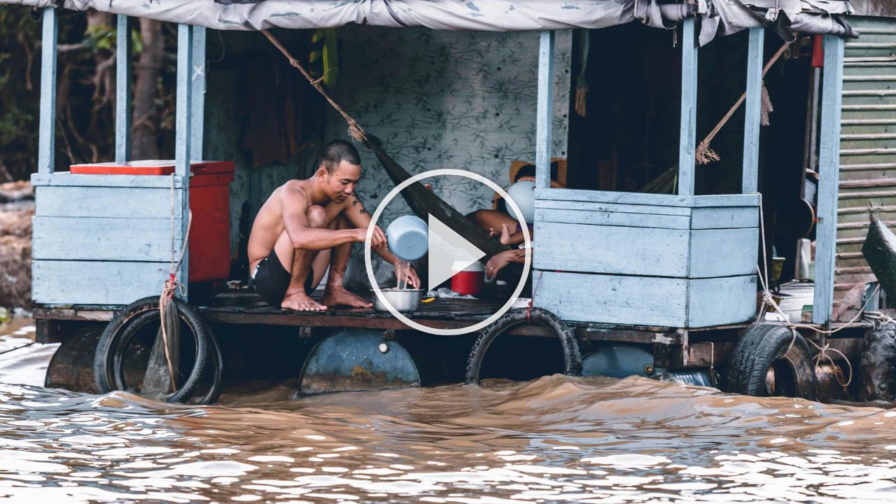 Flooding, landslides leave thousands homeless in Indonesia