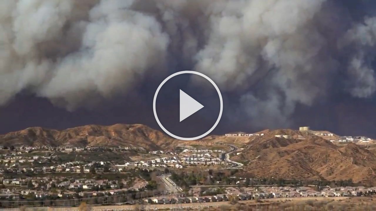 Hughes Fire spreads rapidly, prompts thousands of evacuations