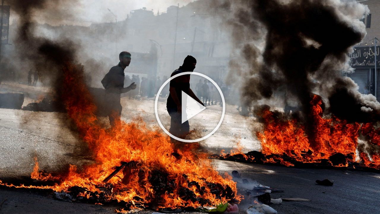 Israeli forces raid Gaza's largest hospital, gun battles continue