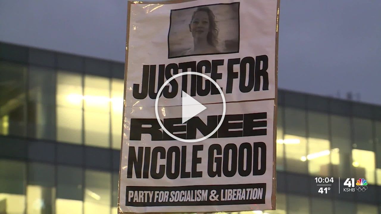 Kansas City-area residents protest ICE actions in Thursday night event