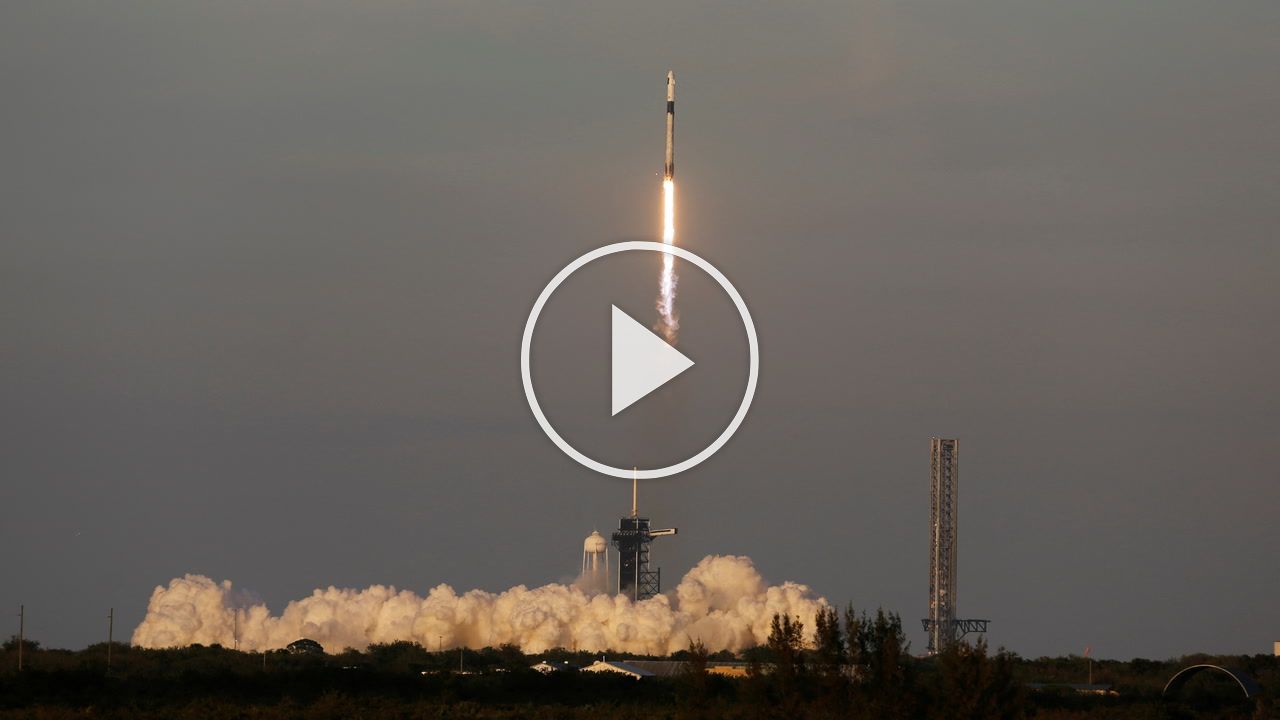 NASA, SpaceX launch astronauts' replacement crew