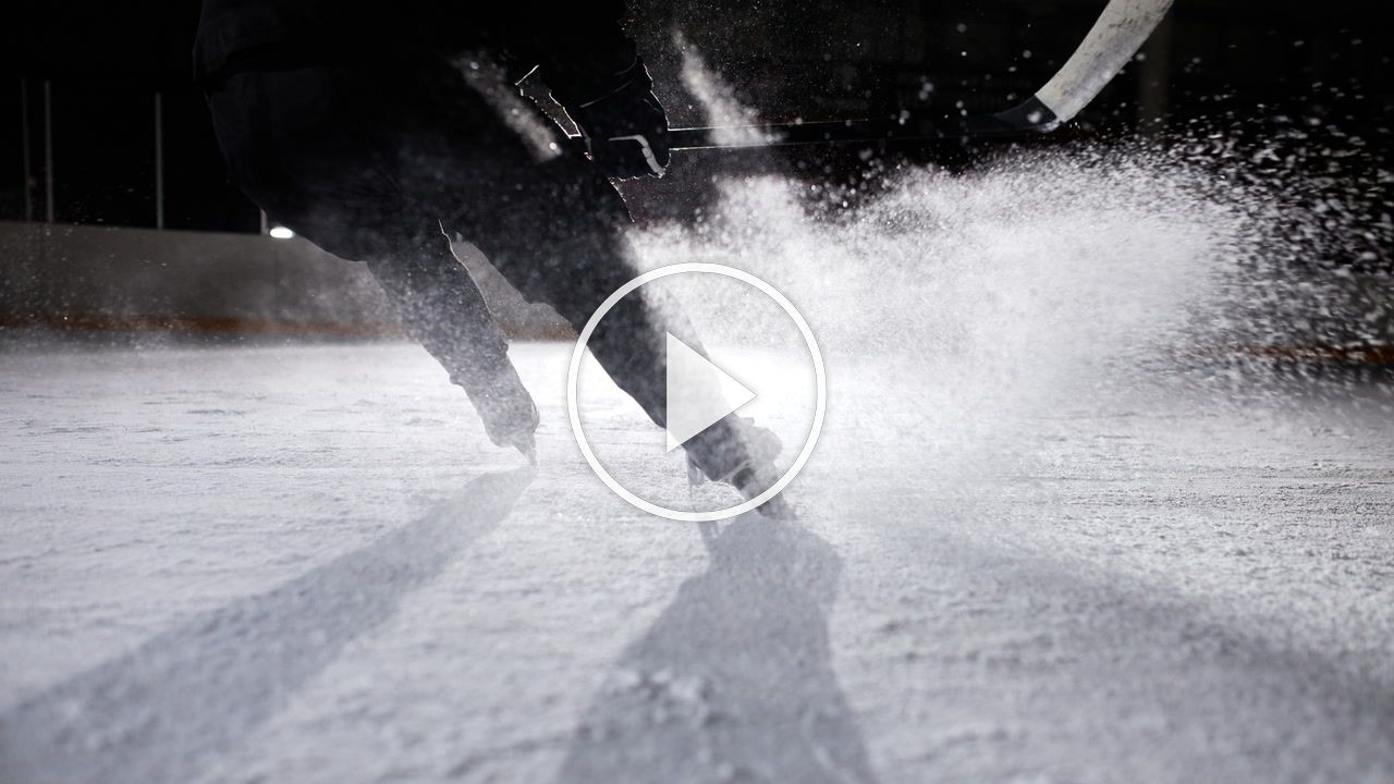 Red Wings dominate Capitals 5-2 to stay atop Atlantic division