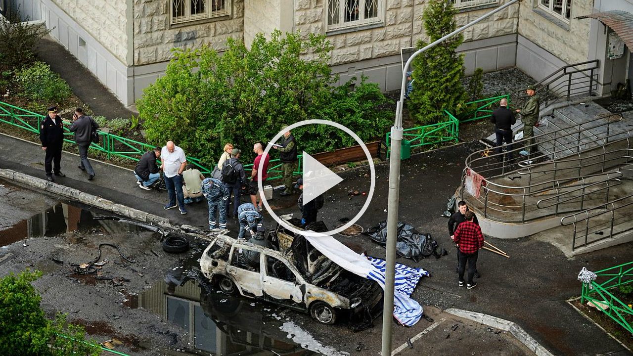 Russia detains suspect in car blast that killed top general