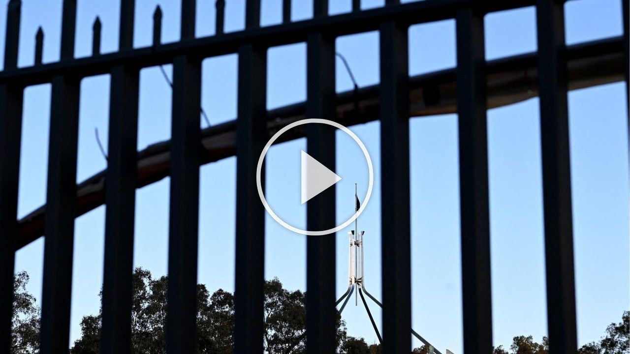 Russian squatting at embassy site ‘not a threat’