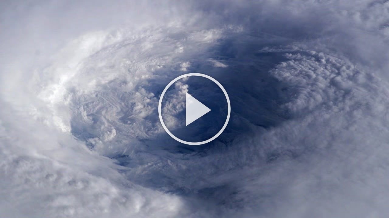 Cyclone Zelia makes landfall on Pilbara coast at category four